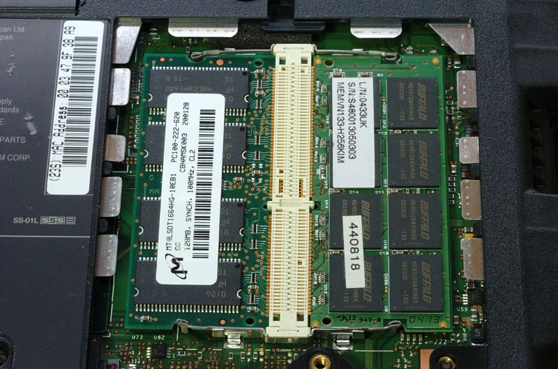 電算機孝行: ThinkPad A22m を入手しました