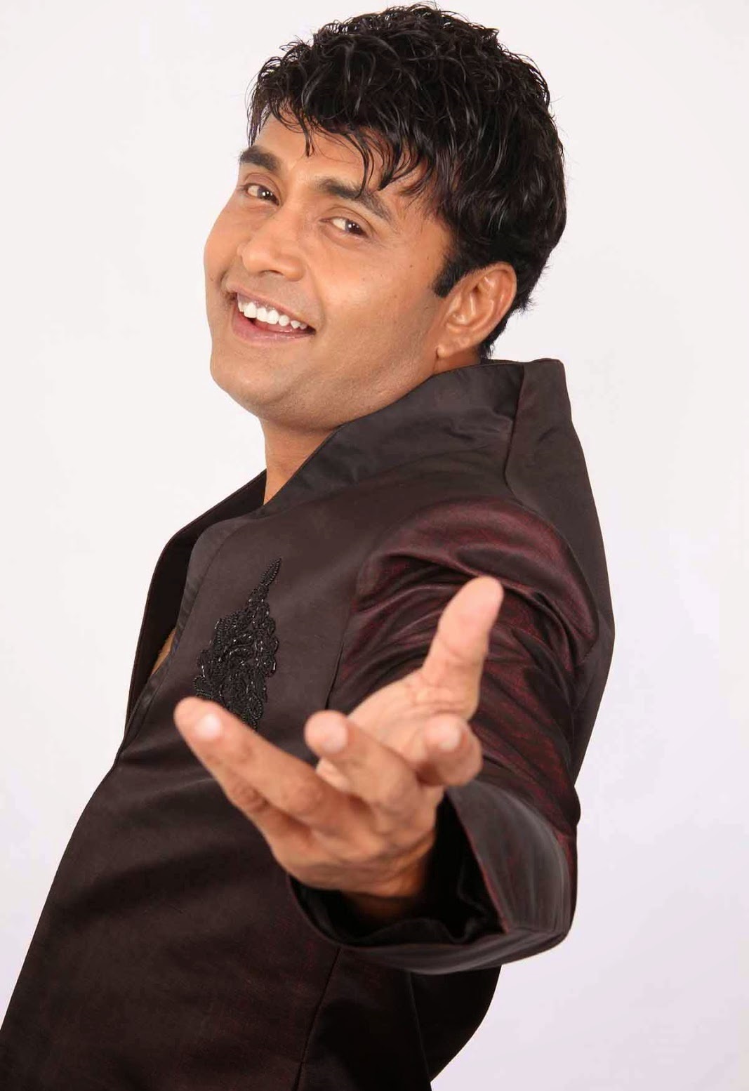Sharan (actor) Latest Updates, Gallery, Wiki, Affairs, Contact Info ...