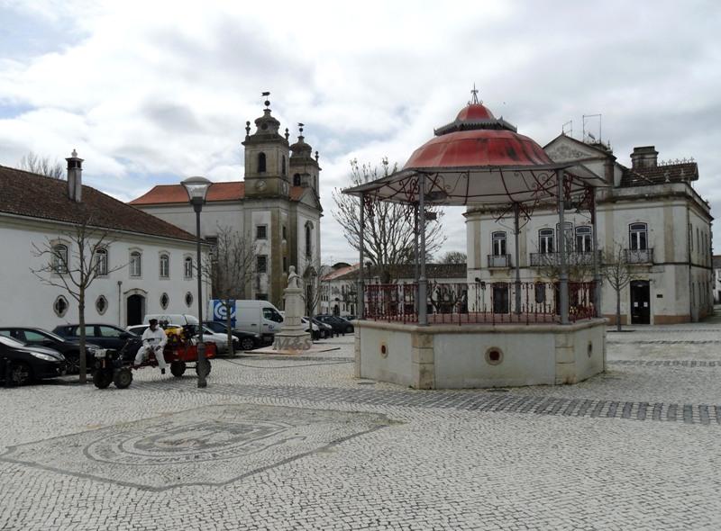 Monumentos e Sítios: Sobral de Monte Agraço