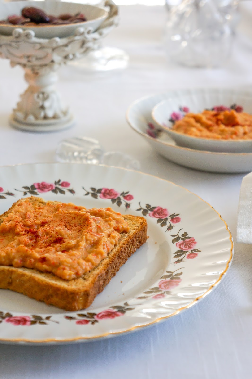 Red lentil and roasted red pepper pâté
