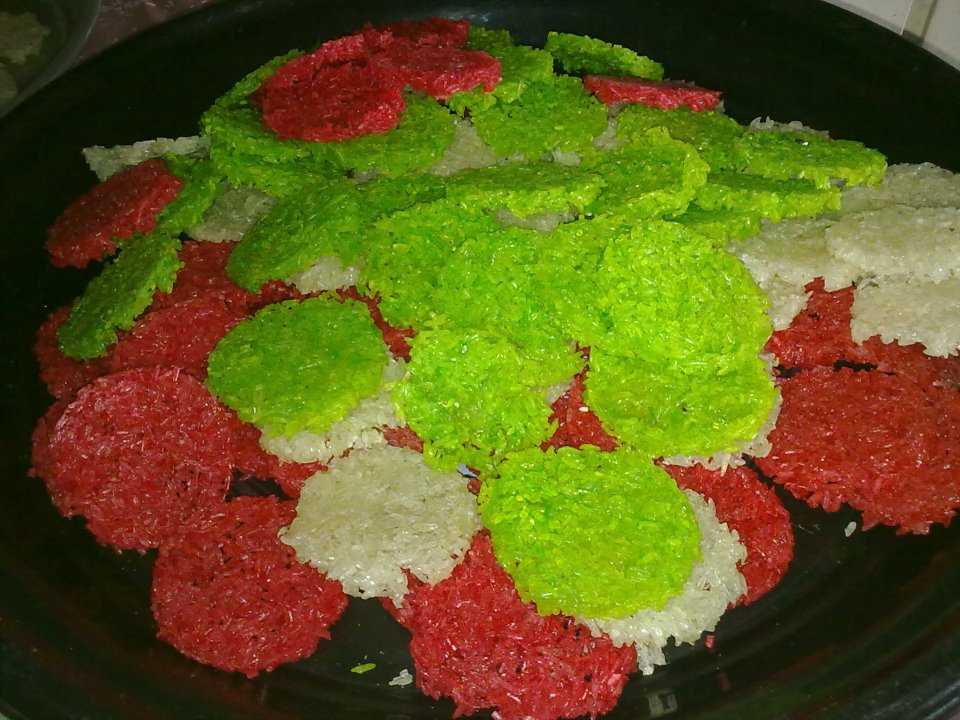 atyaariman: Kuih Inang Inang untuk DIJUAL