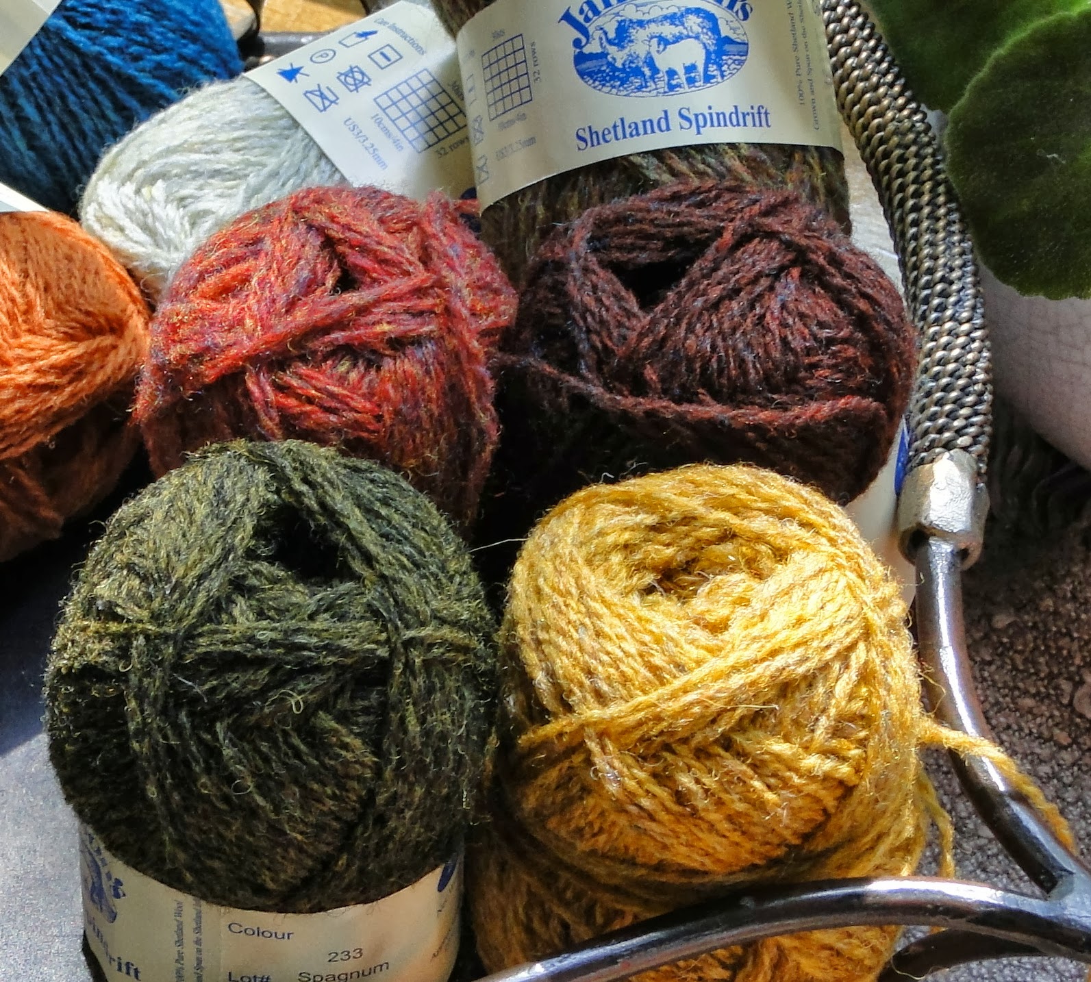 All Things Ming: Autumnal Colour