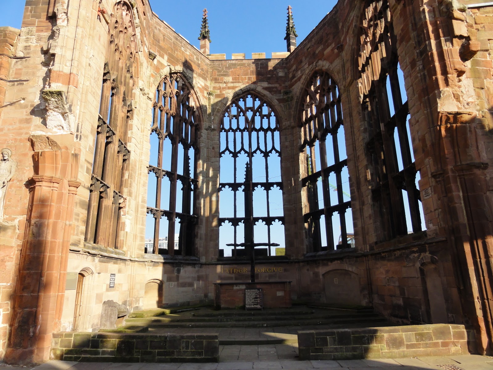 Mr_Andrew_Martin: Coventry Cathedral