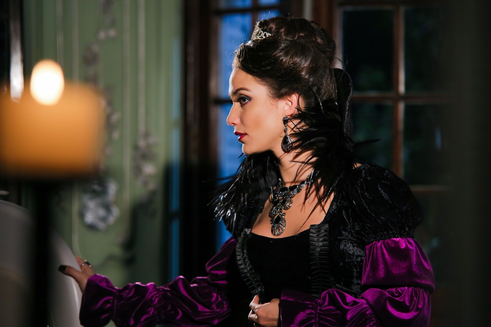 Fã Clube Oficial Maria Pinna: Maria Pinna: Entre príncipes e princesas