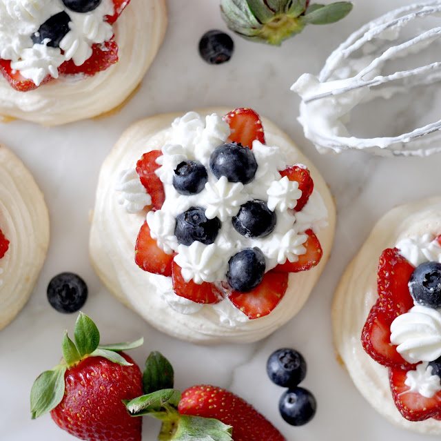 Cooking with Manuela: Berry and Cream over Meringue Cups