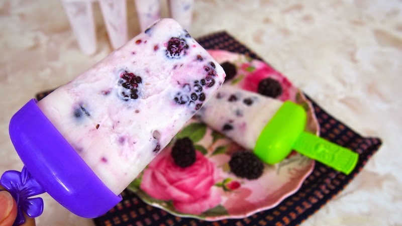 Team On Shape: Paletas Congeladas de NutraStart con Mora