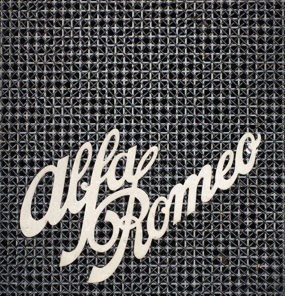 History of All Logos: All Alfa Romeo Logos