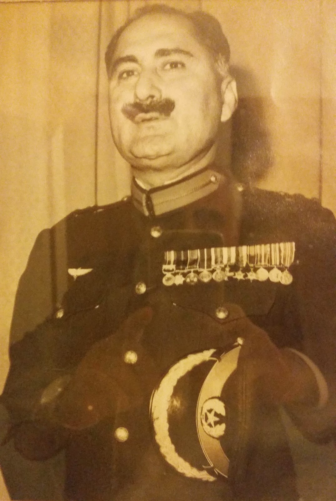 Haider Mehdi's Perspectives: Col. S.G. Mehdi MC. The passing away of a ...