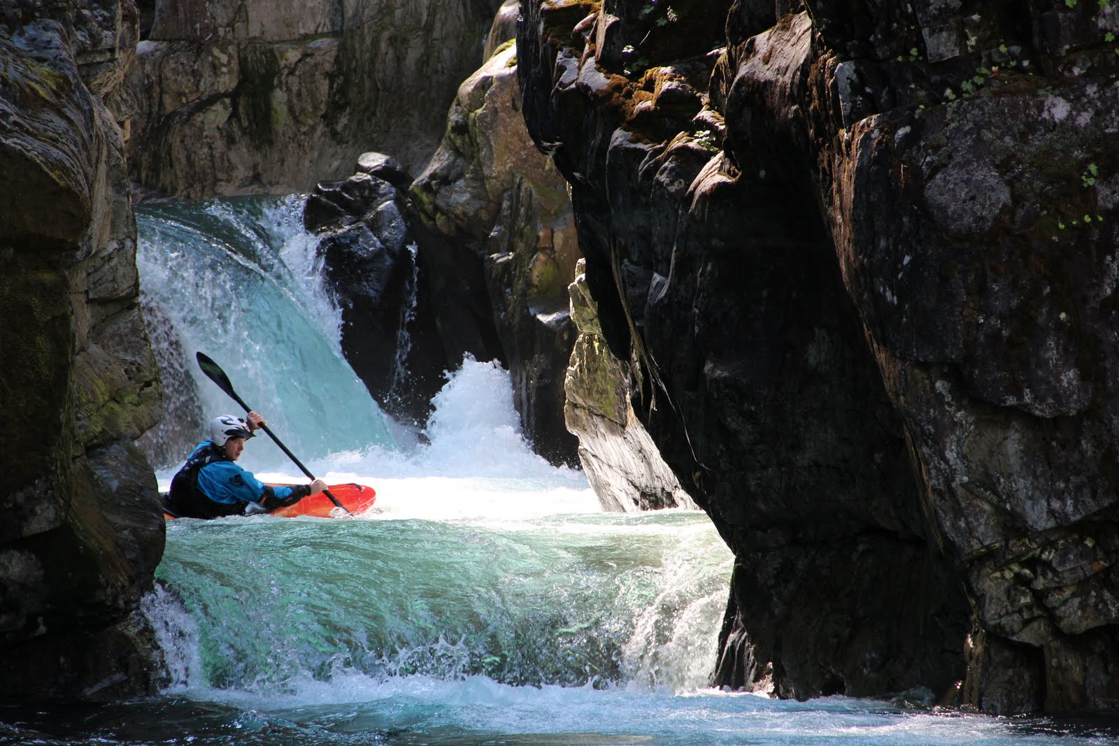 Small World Adventures--Kayak Ecuador: Ashlu and Tatlow Rivers, BC