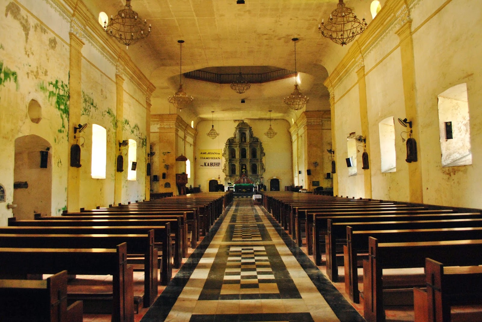 Backpacking Pilipinas: Panay’s “dakong lingganay”: the biggest church ...