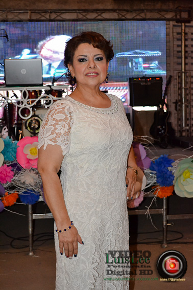 EL ALBUM DIGITAL: CENTRO CRISTIANO E ISABEL CONTRERAS CELEBRAN A MAMA ...