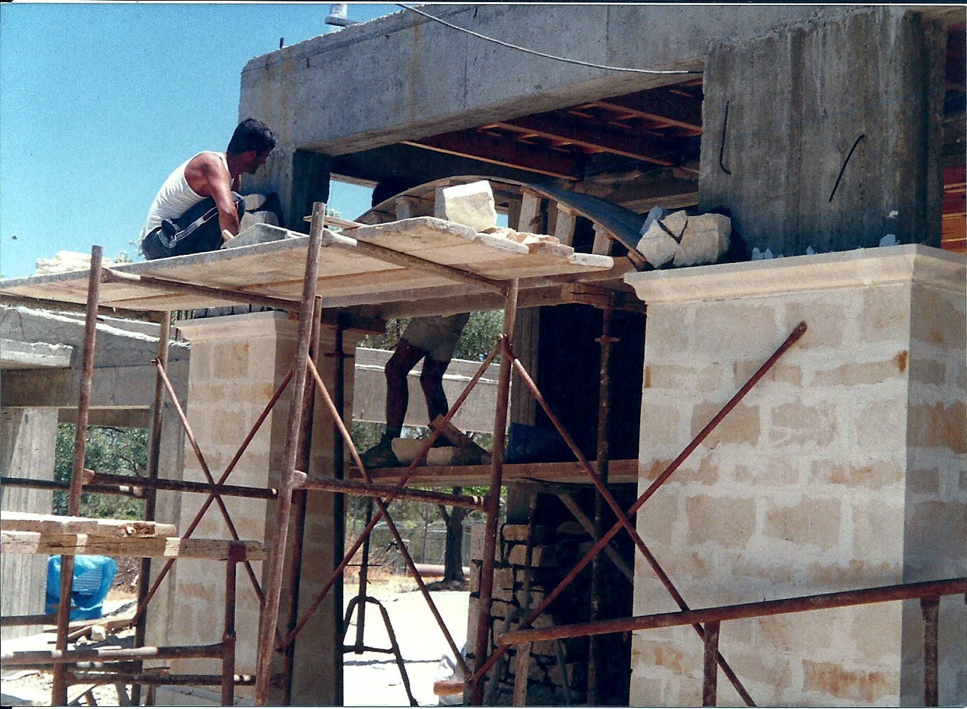 ΚΡΗΤΙΚΑ ΦΥΣΙΚΑ ΠΕΤΡΩΜΑΤΑ: ΚΤΗΜΑ ΑΔΕΛΕ