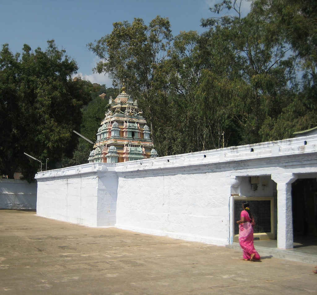 Tamilnadu Tourism: Subramanya Swamy Temple, Vallimalai – The Temple