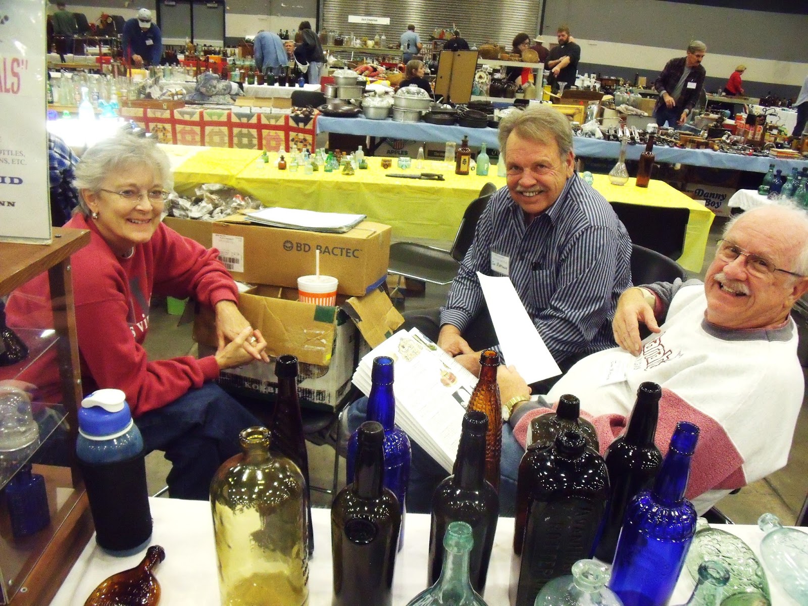 Findlay Bottle Show - Findlay Bottle Club - Ohio - Antique Bottles ...