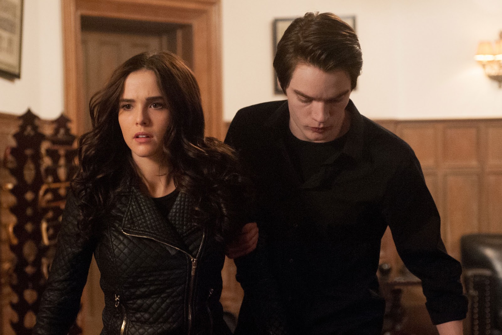 The Wrath of Blog: Review #1,046: 'Vampire Academy' (2014)