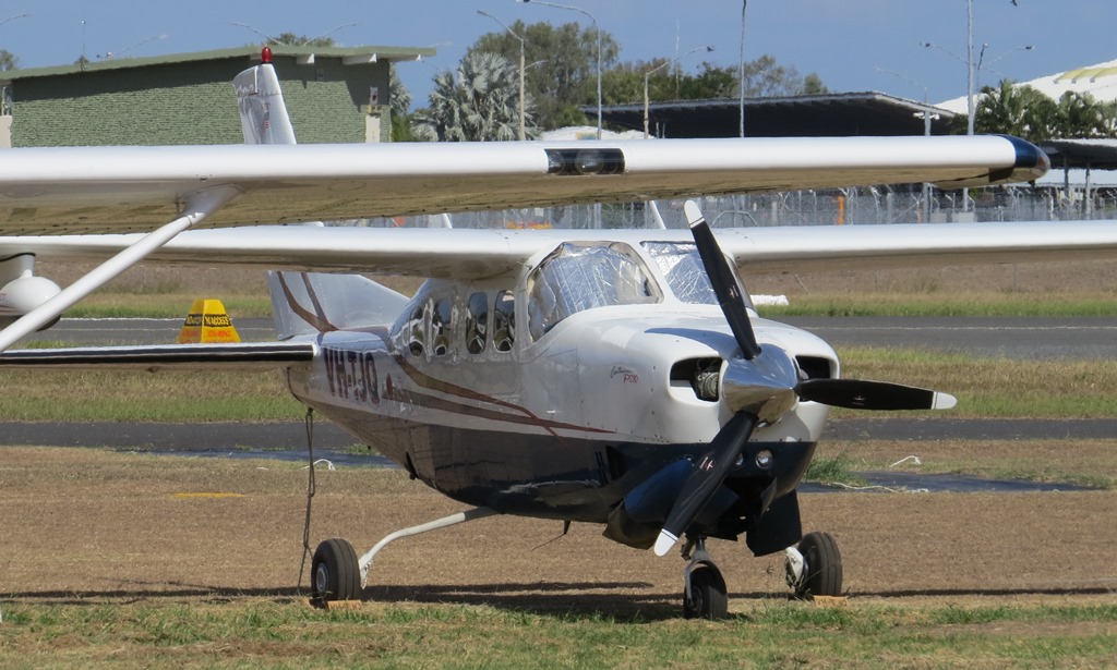 Central Queensland Plane Spotting: Cessna 200 Series Association Autumn ...