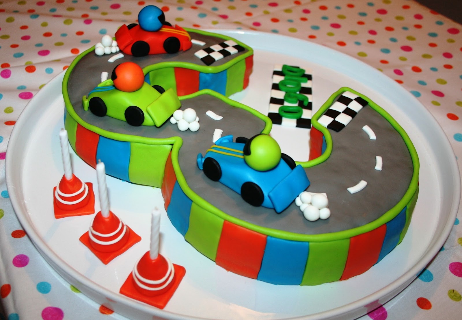 Cake 4 Party: Cars Race Cake