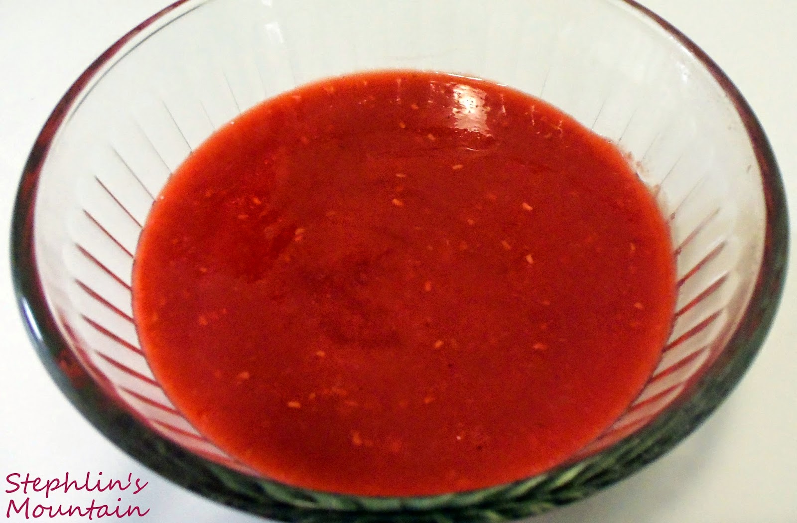 Stephlin's Mountain: No-Bake Cheesecake Bites with a Raspberry Drizzle ...