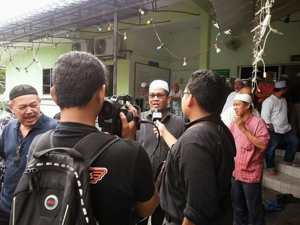 Hablulyuzi: Gambar sekitar pengebumian Allahyarham Haji Ahmad Busu.