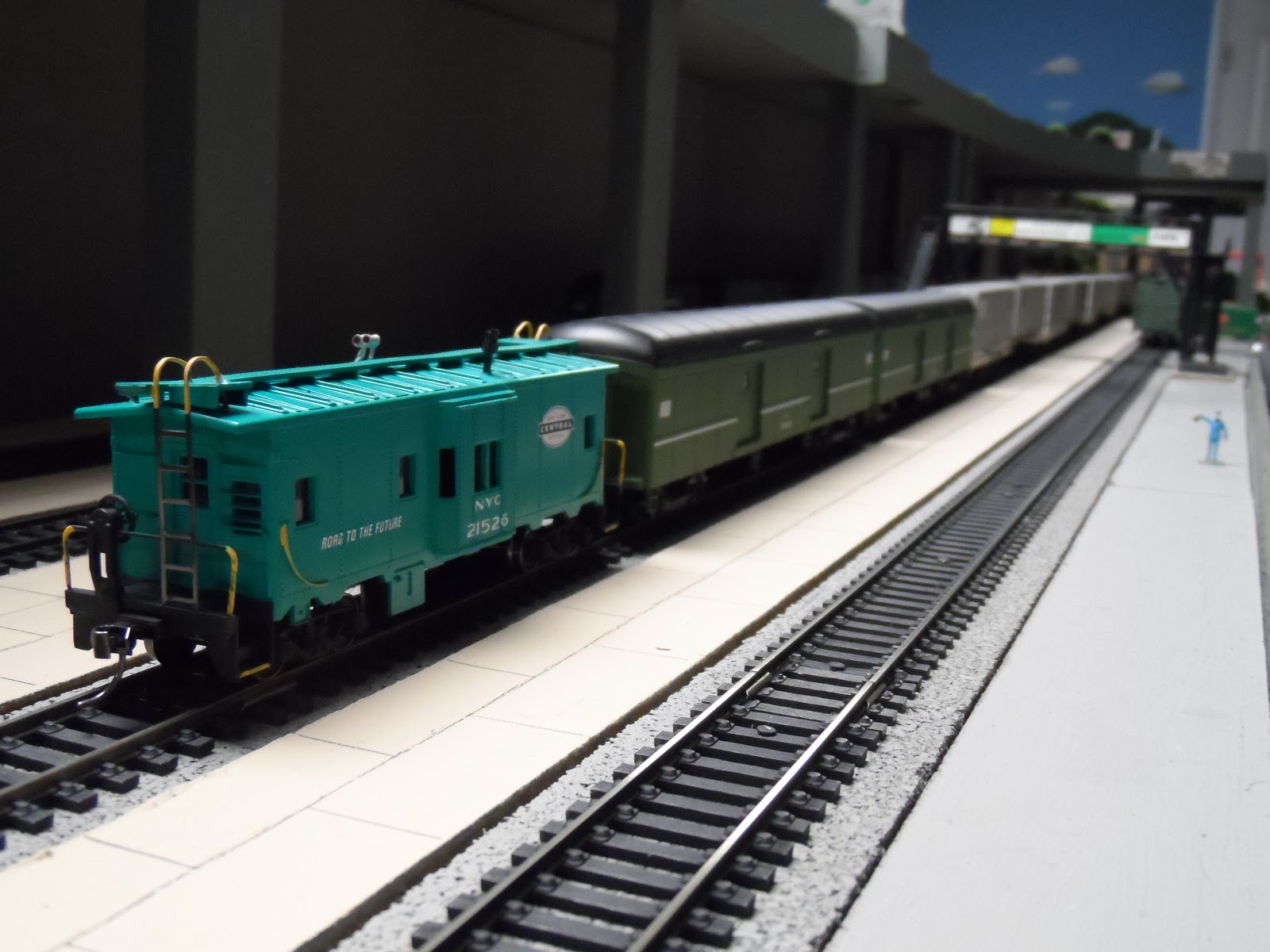 New York Central Train Layout: Revisiting Mail & Express Trains