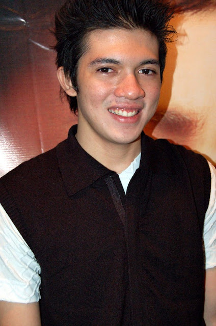 Biodata Profil Foto Irwansyah - Biodata Artis