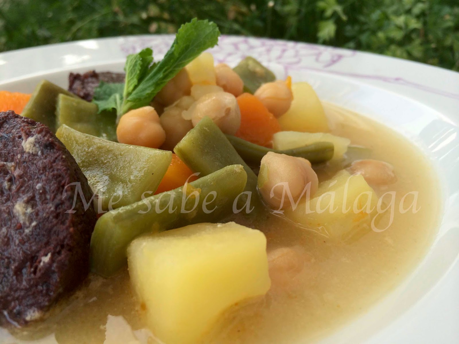 Me sabe a Málaga: Berza malagueña