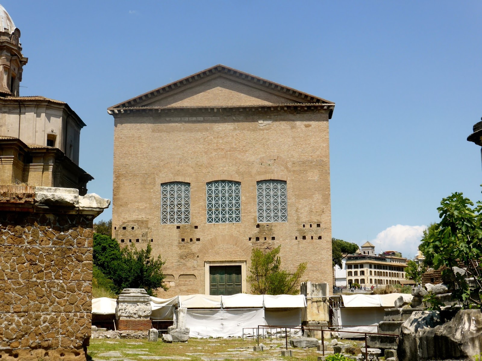 Facciamo un giro in centro?: FORO ROMANO
