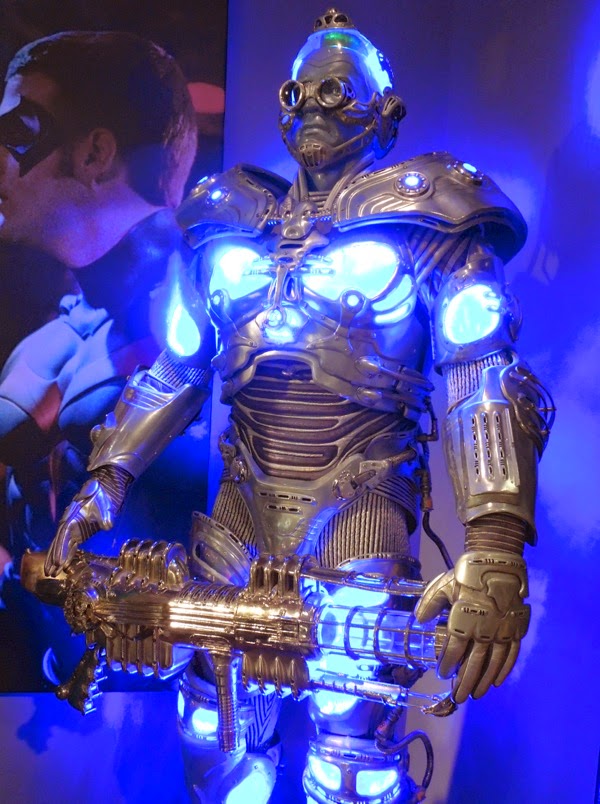 Hollywood Movie Costumes and Props: Arnold Schwarzenegger's Mr. Freeze ...