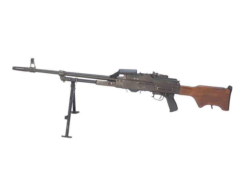 Titova Jugoslavija: Puškomitraljez M84 (VIDEO)