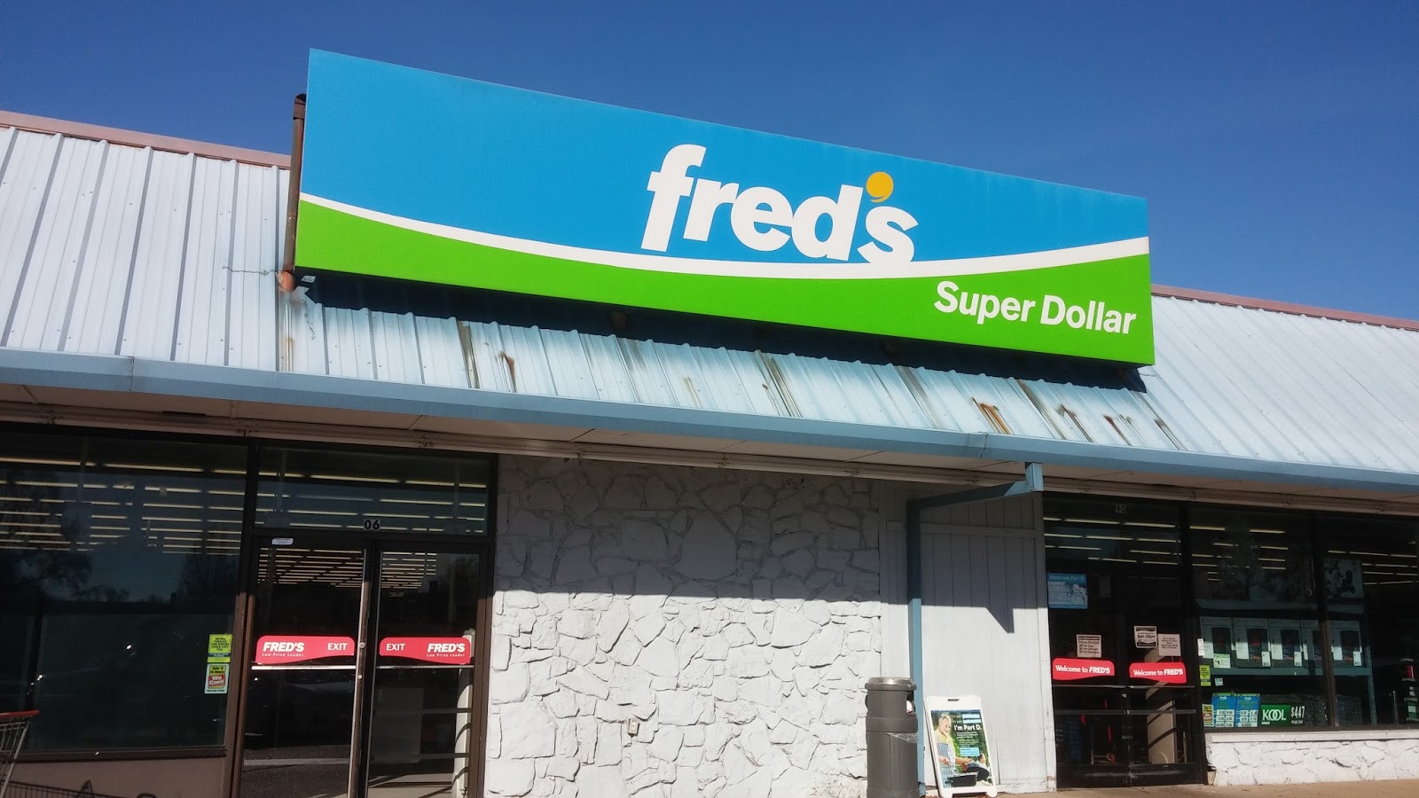 The Mid-South Retail Blog: When Fred's Went Frolicking in Florida