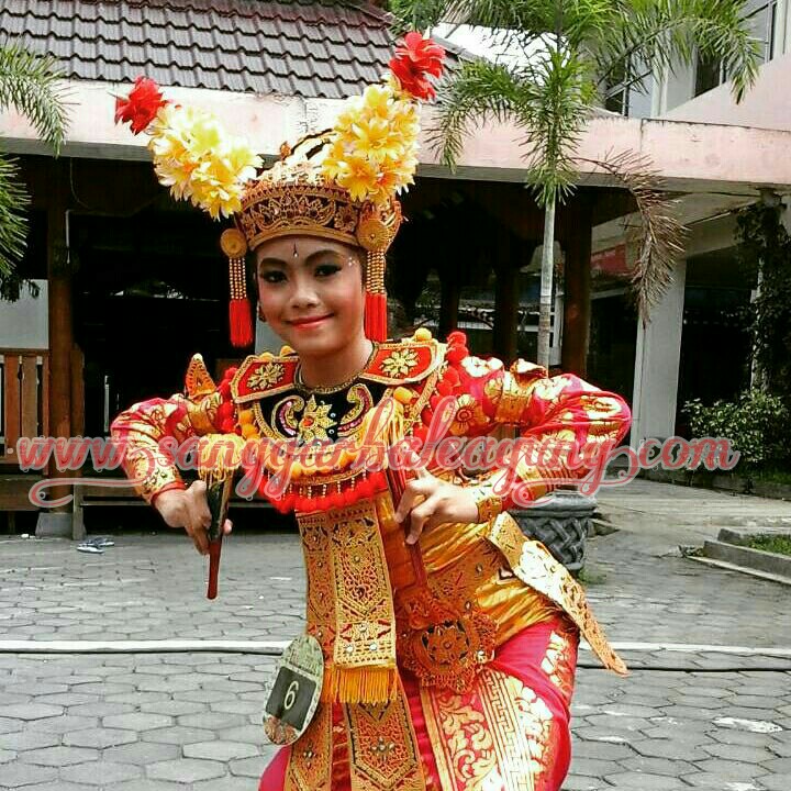 Penari Bali Surabaya: Tata Rias Penari Bali