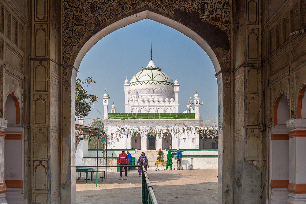 Dargah of Manakpur Sharif - a hidden gem in rural Punjab, India
