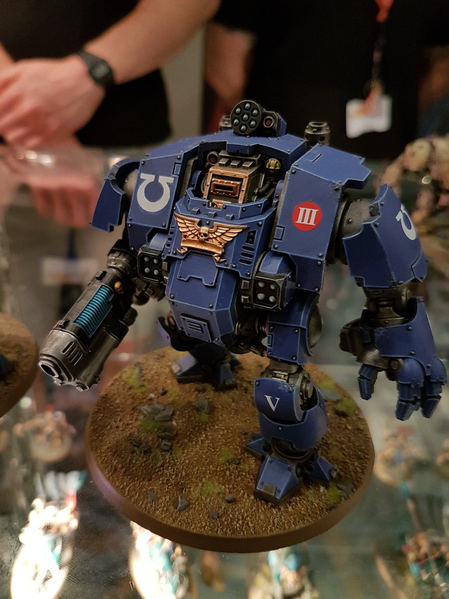 Some Real Good Pics of the Redemptor Dreadnought - Faeit 212