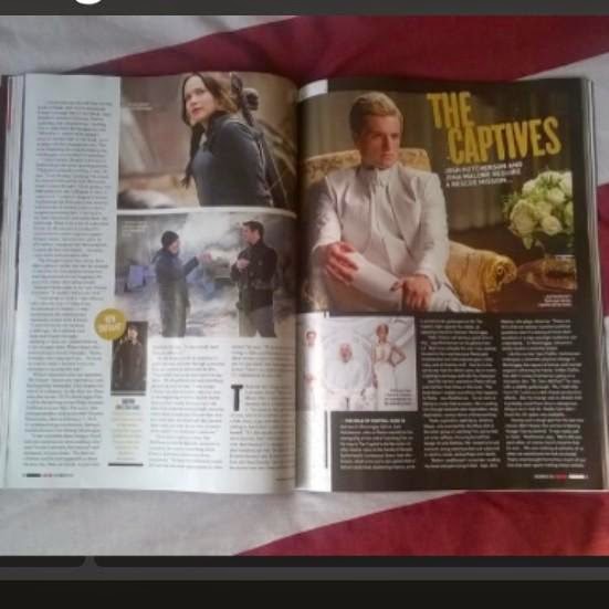 [Actualizado] Traducción COMPLETA del artículo de "Mockingjay Part 1 ...