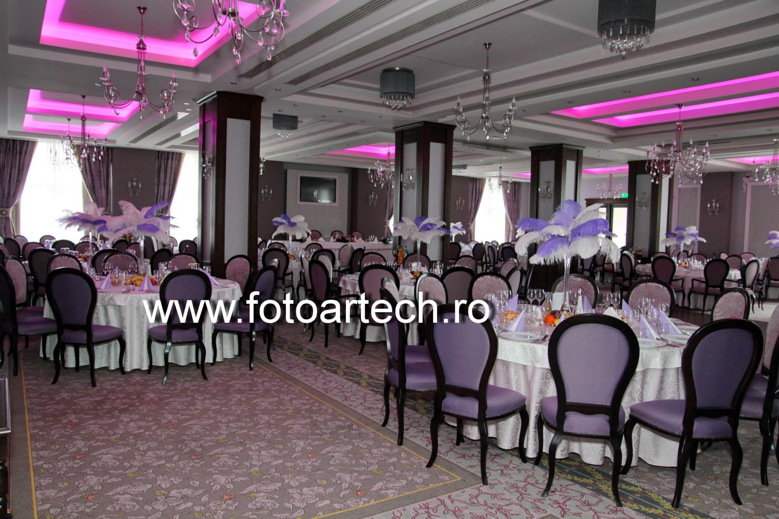 FOTOARTECH: Restaurant Select