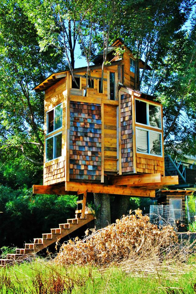 Natural State Treehouses Inc.: Hill Street Treehouse