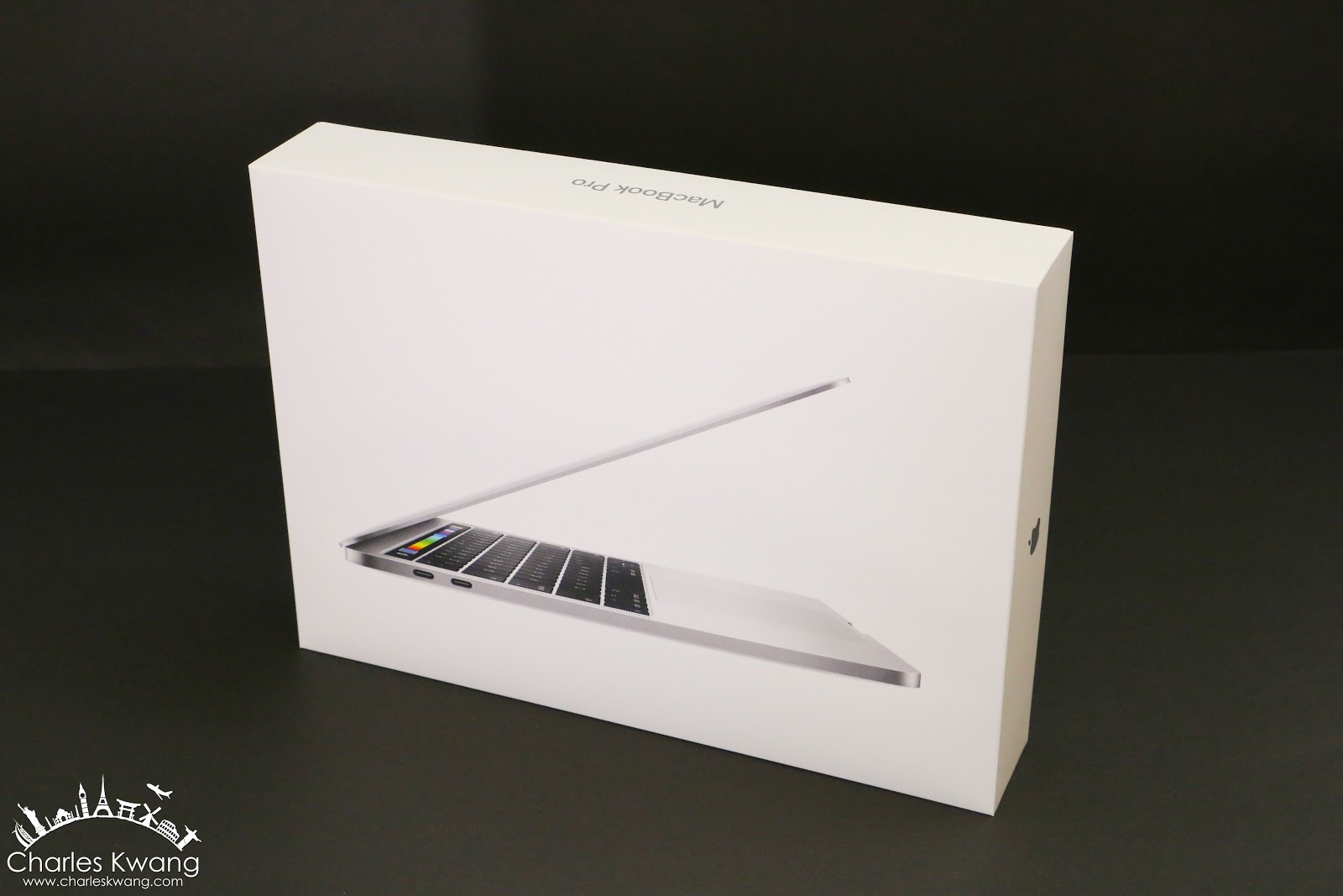 「3C科技開箱文」2017 Apple MacBook Pro 13吋 銀色 with Touch Bar 和 Touch ID 圖文開箱分享 ...