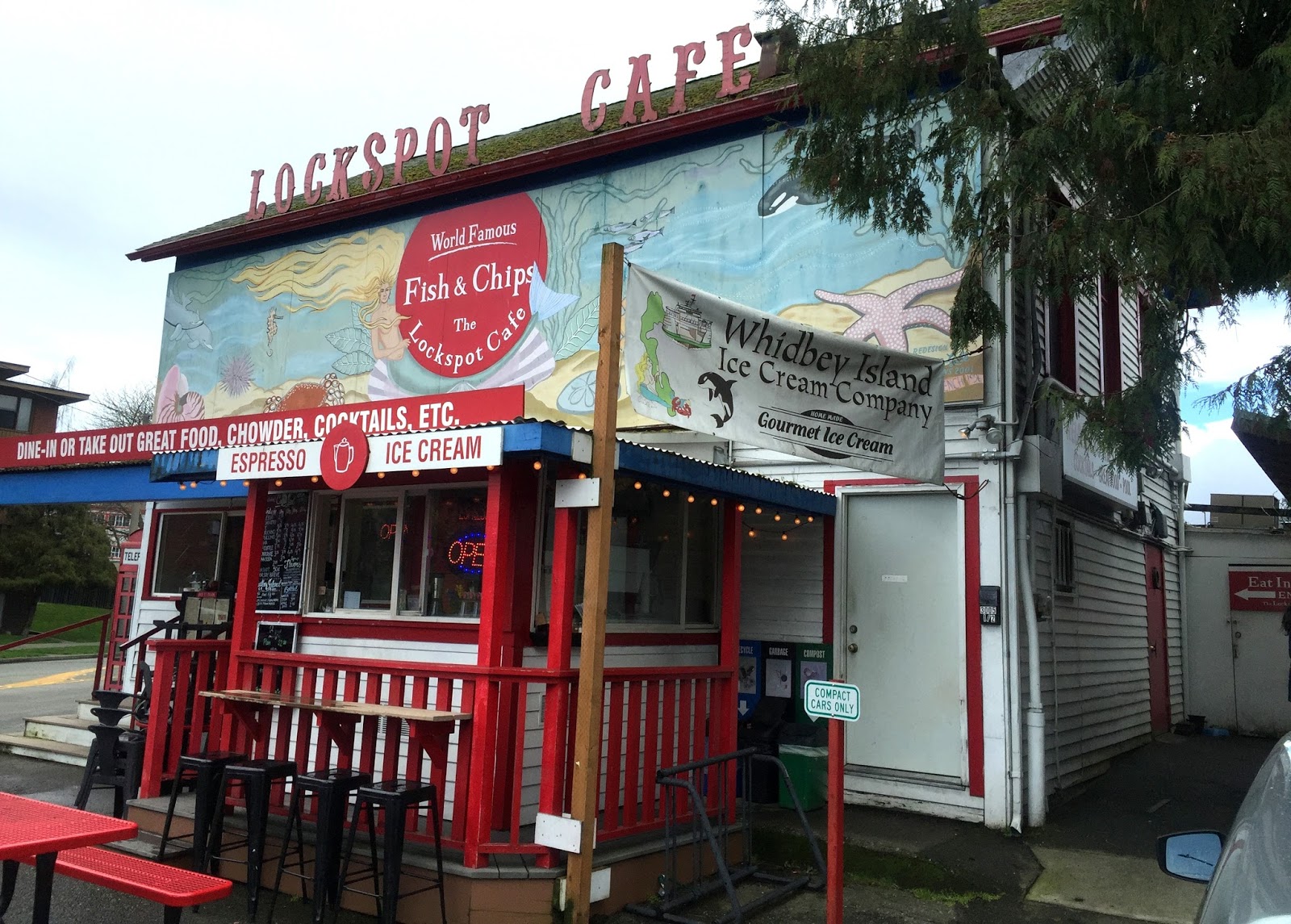 Rotgut.org Blog: #901 - Lockspot Cafe, Seattle (Ballard) - 9/22/2009