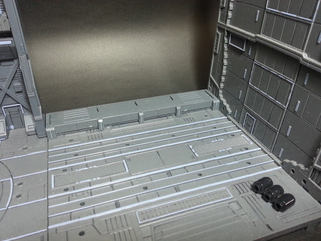 Lightning Quantum's Base: First Look : Gundam Hangar