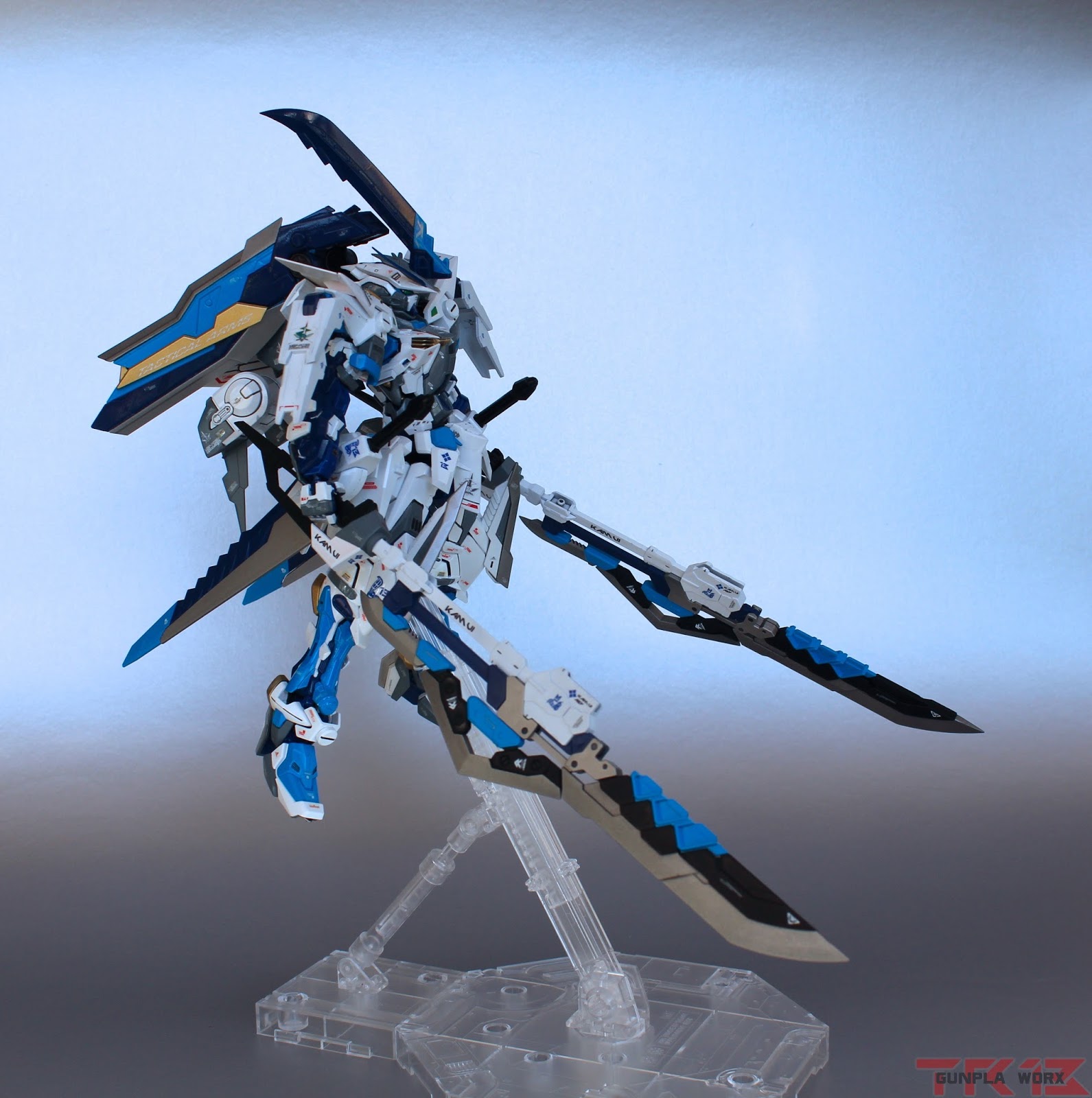 1.JPG (1591×1600) | Blue frames, Gundam model, Custom gundam