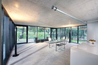 Simple glass house design - kizapk