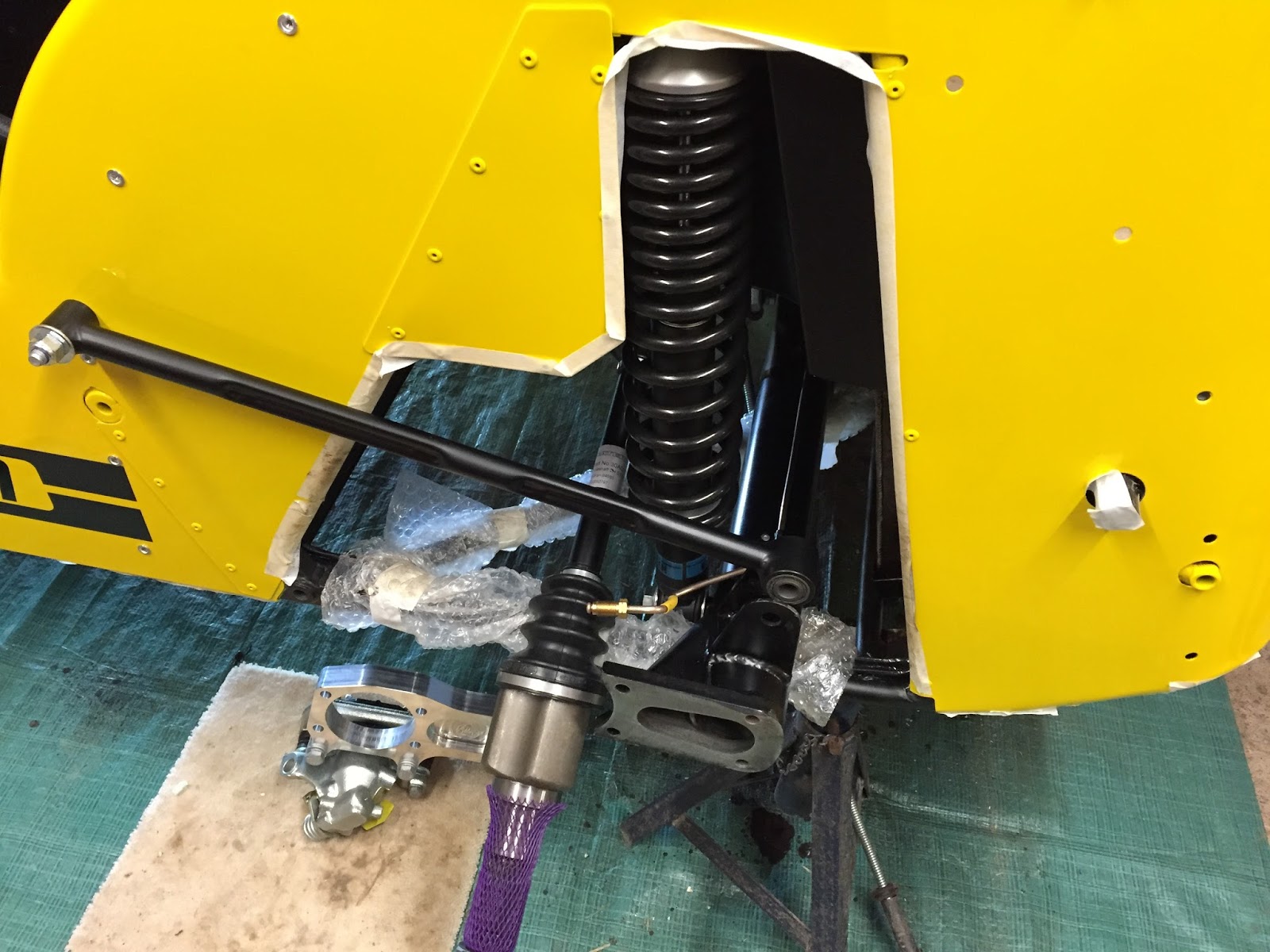 Caterham Seven Build!: Rear Suspension