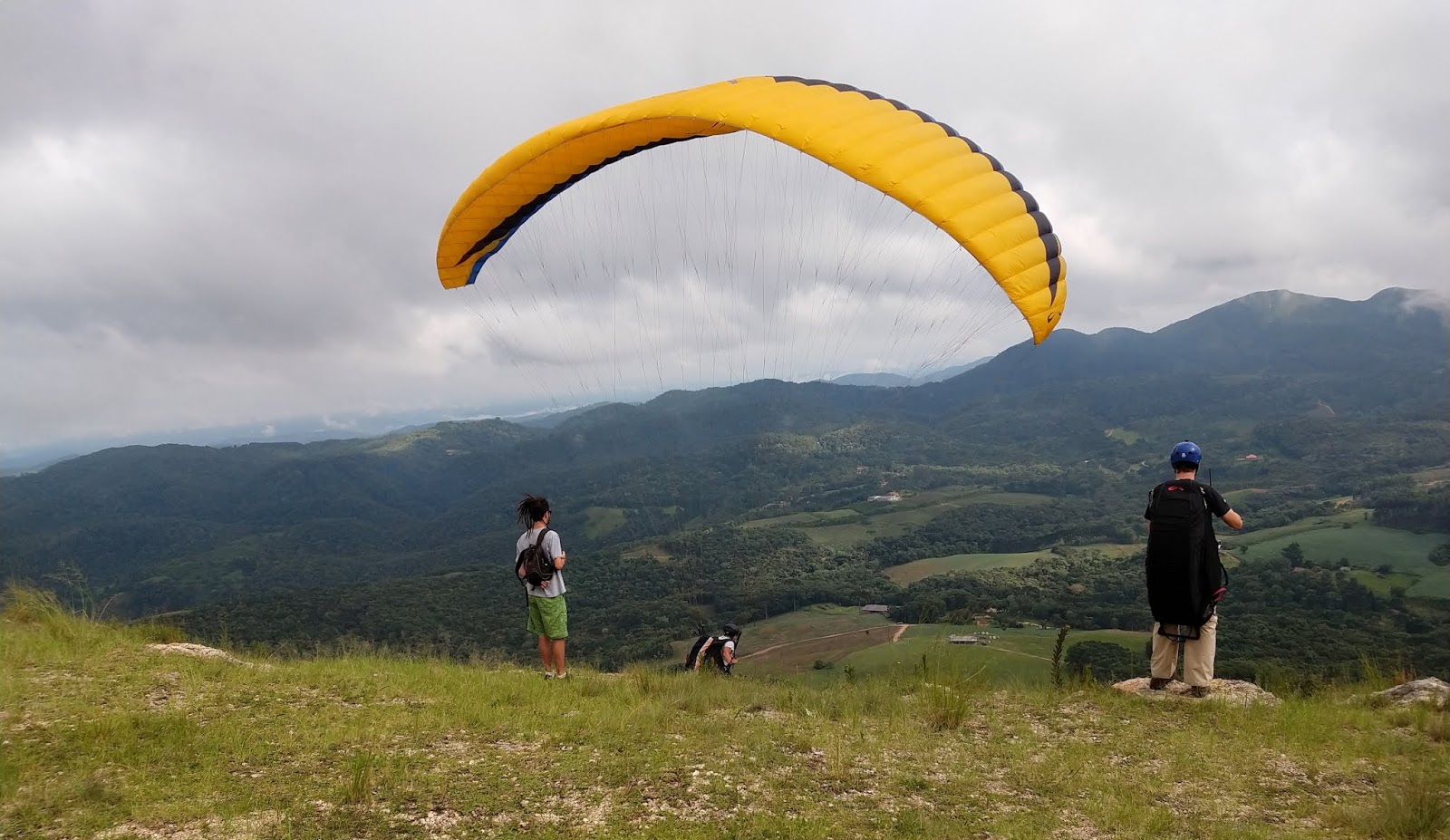 Quem Ama o Feio... Bonito Lhe Parece: Trilha do Morro do Cal - Campo ...