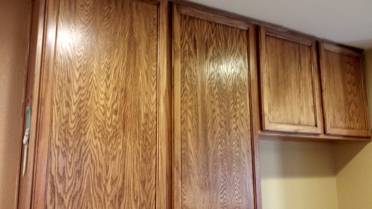 Refinishing Golden Oak Kitchen Cabinets - Gold Choices