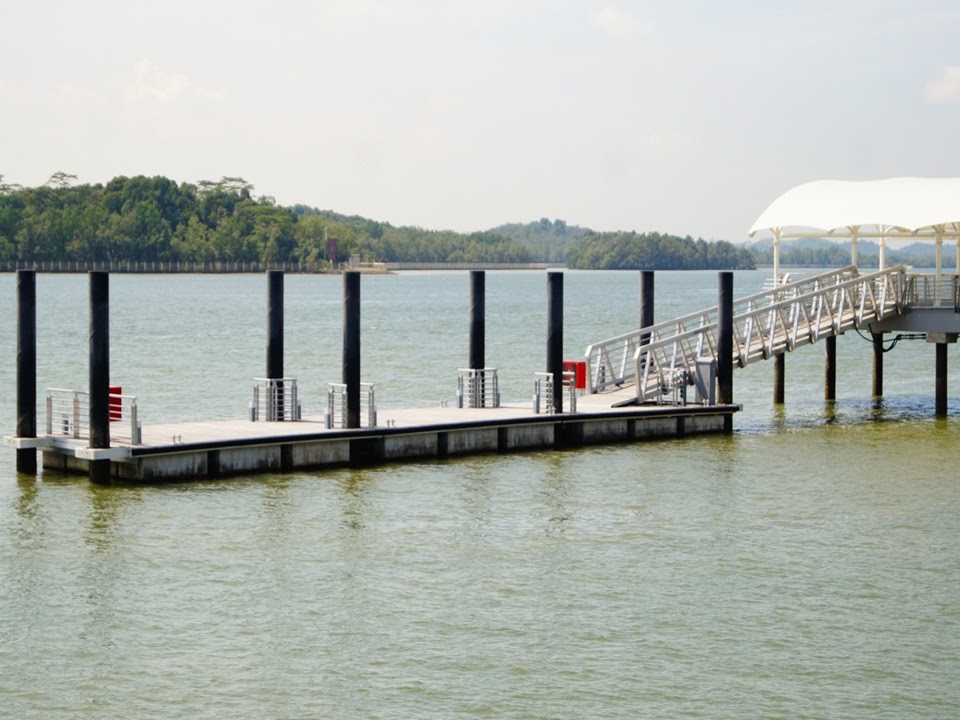 maqis_puteriharbour: First Operation Pelabuhan Feri Terminal Puteri Harbour