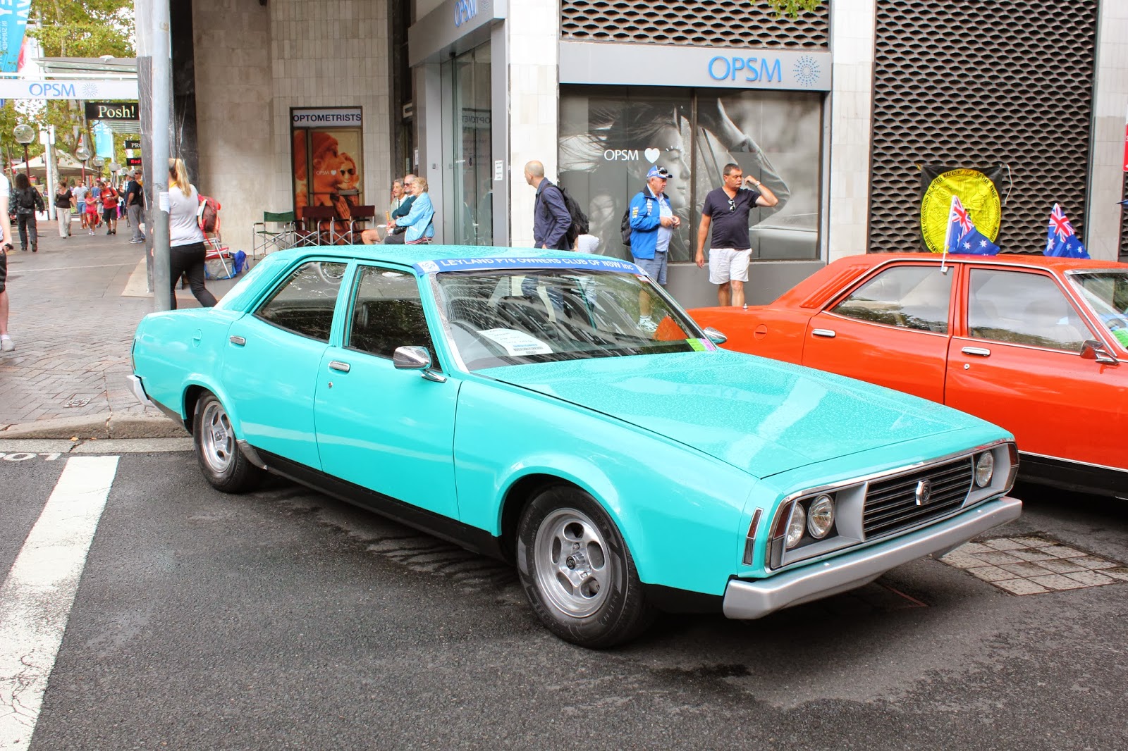 Aussie Old Parked Cars: 1974 Leyland P76 Super V8