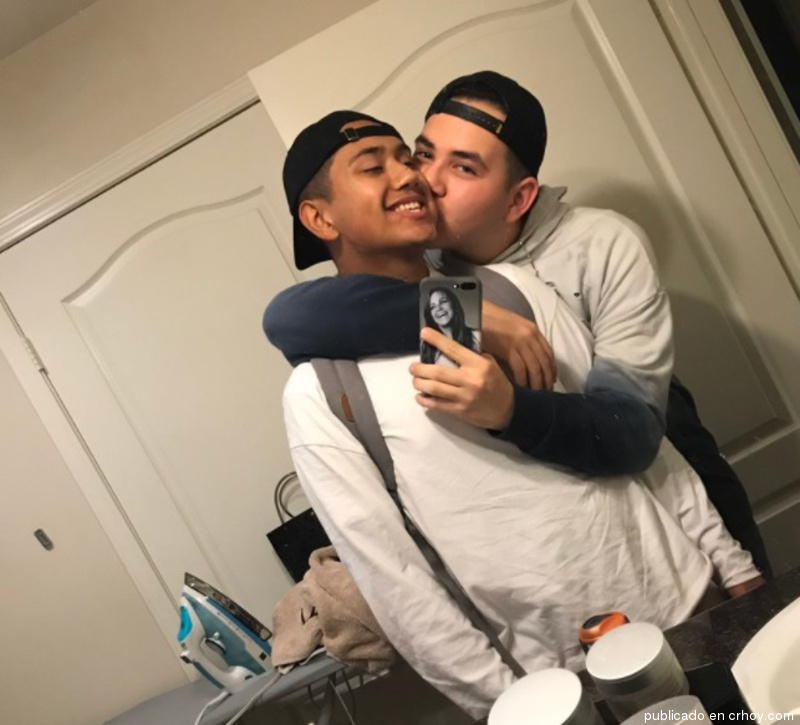 EnXclusiva: Hijo de Jenni se ‘burla’ de críticas sobre su noviazgo