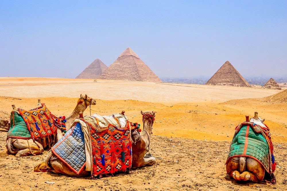 Pyramid of Giza, Egypt - Travel Guide - Exotic Travel Destination