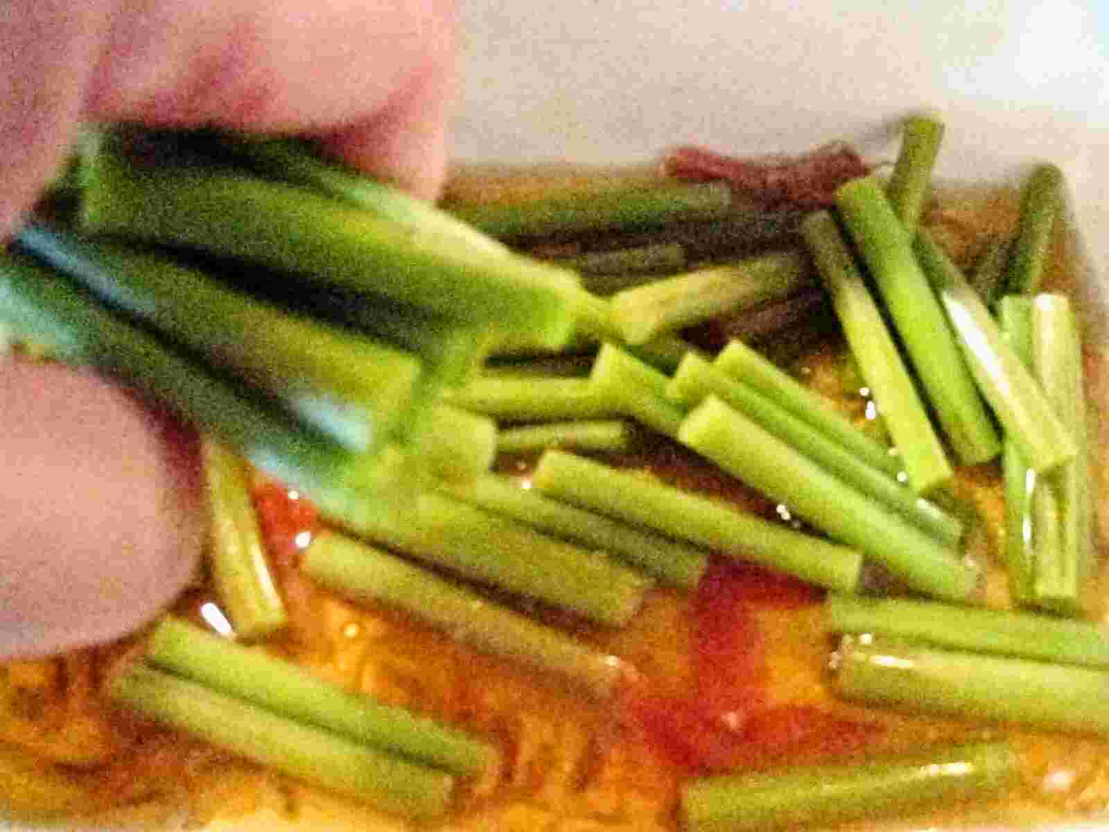 Recipes for Tom: Warabi no umebitashi / bracken marinated in light ...