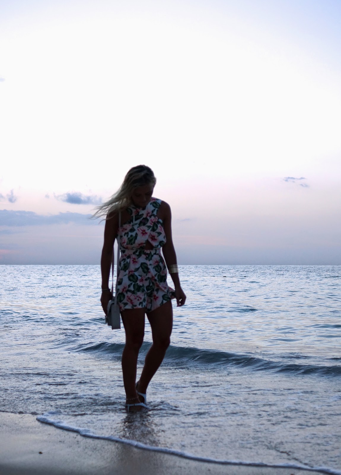 Emtalks: Montego Bay Jamaica: A Cheeky Beach Break